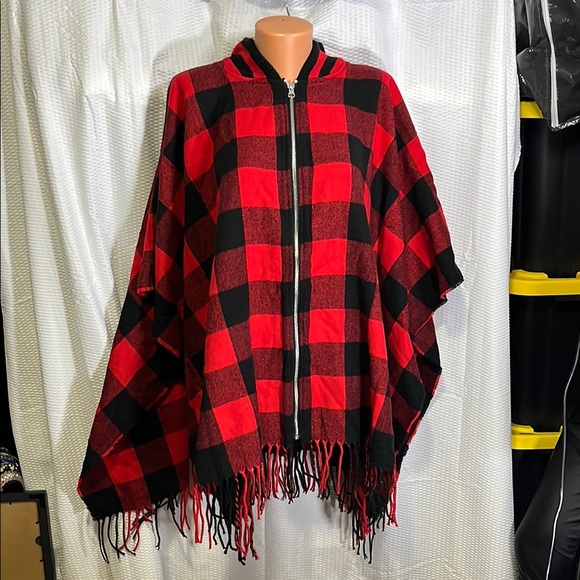 Charlie Paige | Jackets & Coats | Charlie Paige Red And Black Buffalo ...